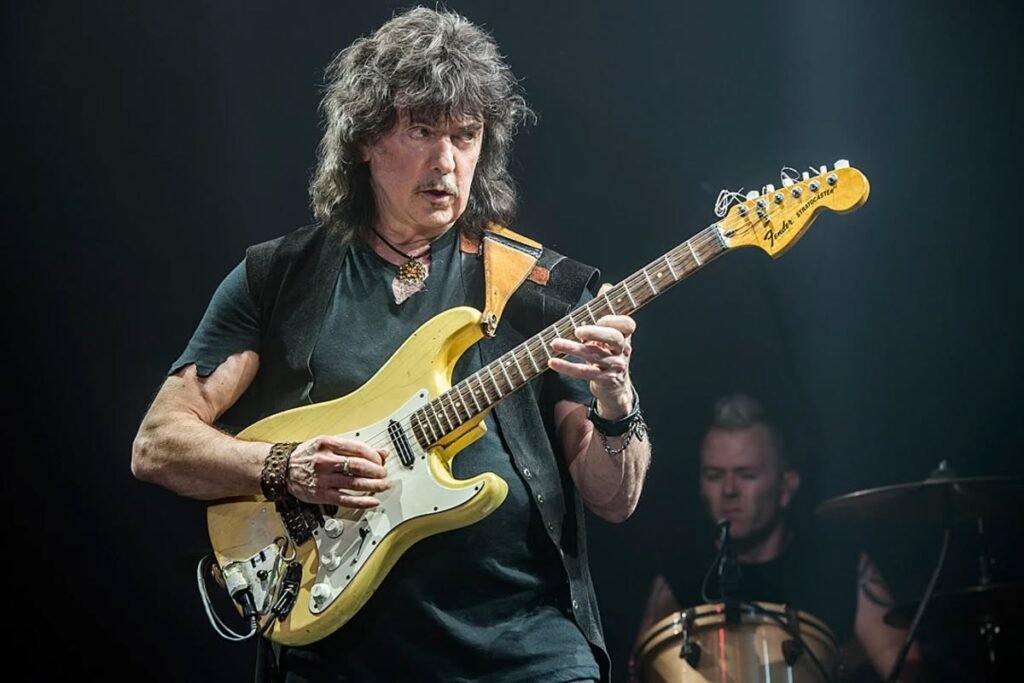 Watch Blackmore’s Night Surprises Fans with Rare Deep Purple Cover ...